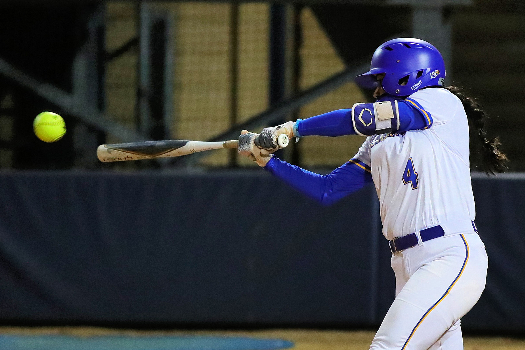 Reba Reyes - Softball - St. Mary's University Athletics