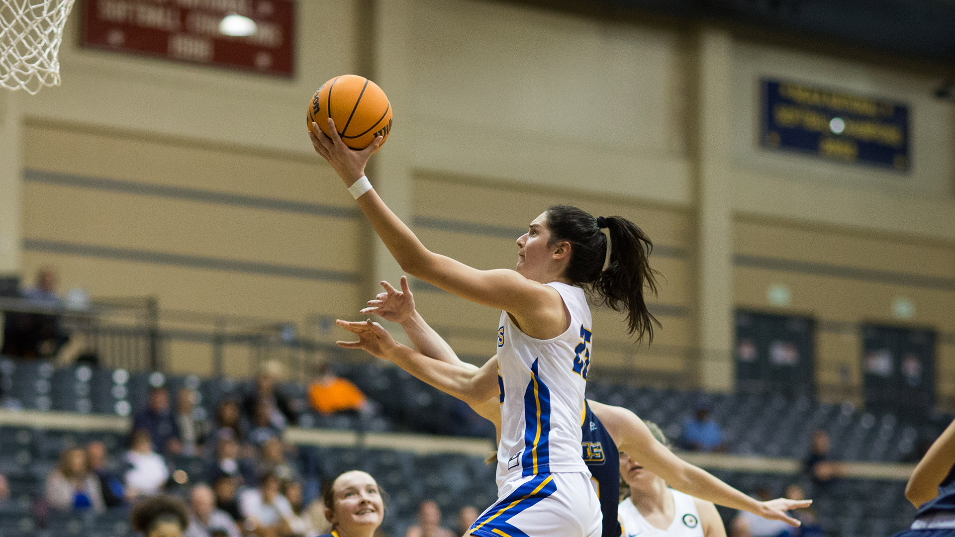 Tonia Bilic - Women's Basketball - St. Mary's University Athletics