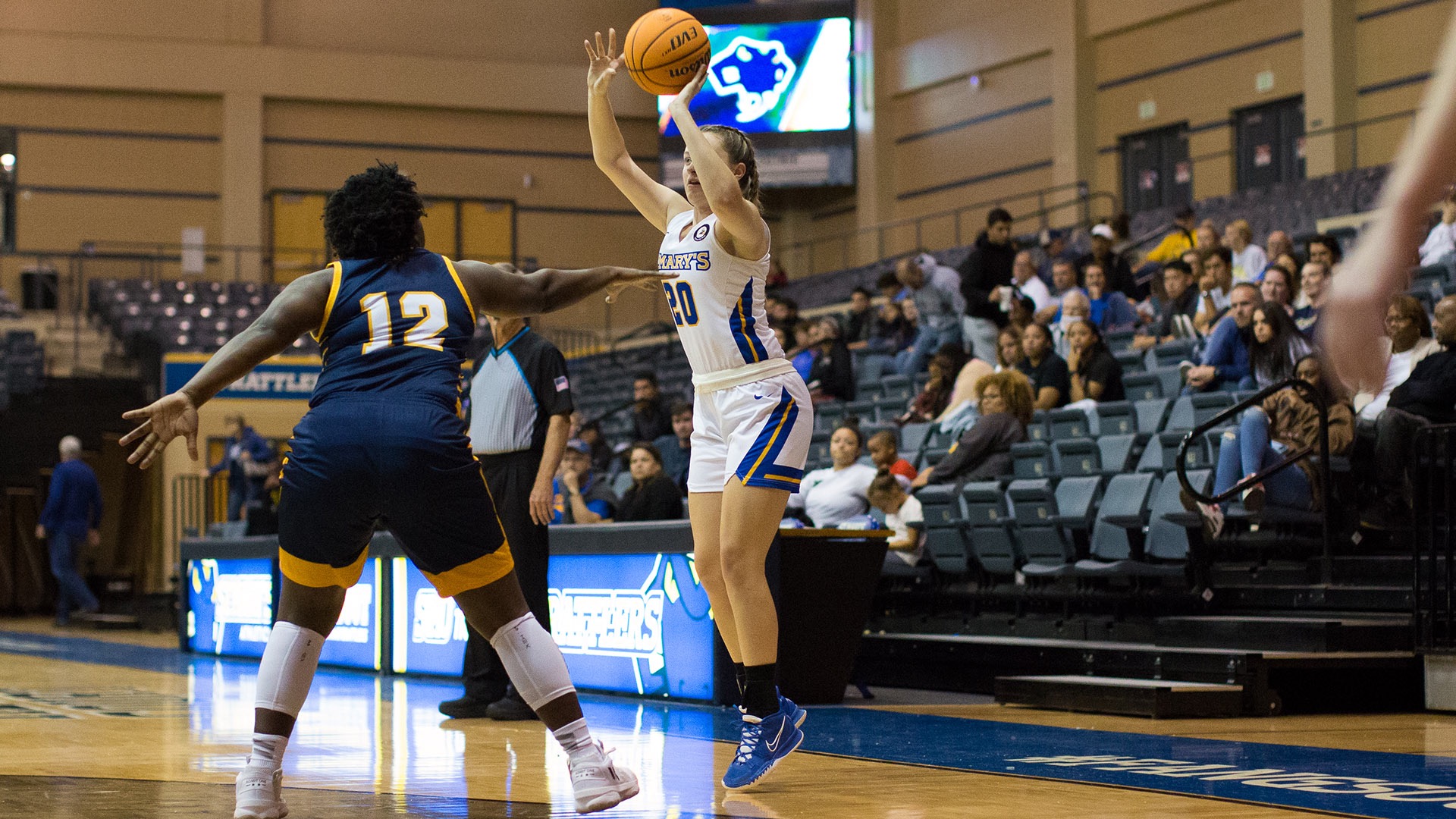 Briley Perkins - Women's Basketball - St. Mary's University Athletics