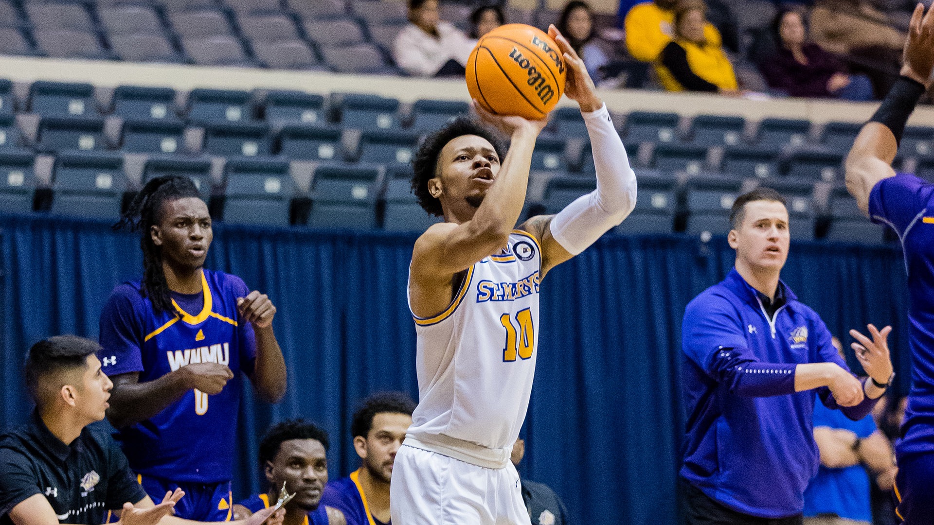 Jalon Johnson - Men's Basketball - St. Mary's University Athletics