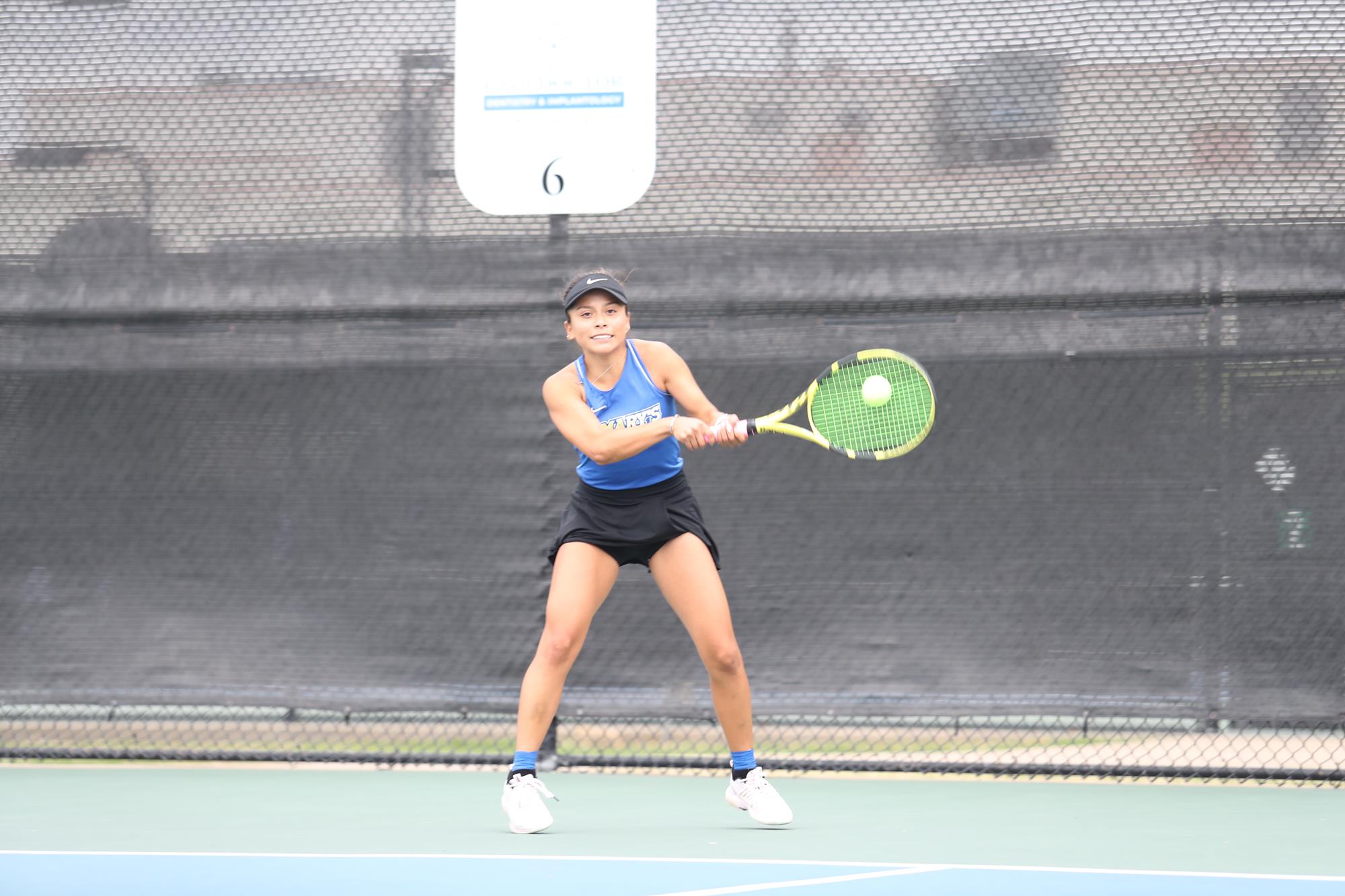 Angela Vargas - Women's Tennis - St. Mary's University Athletics