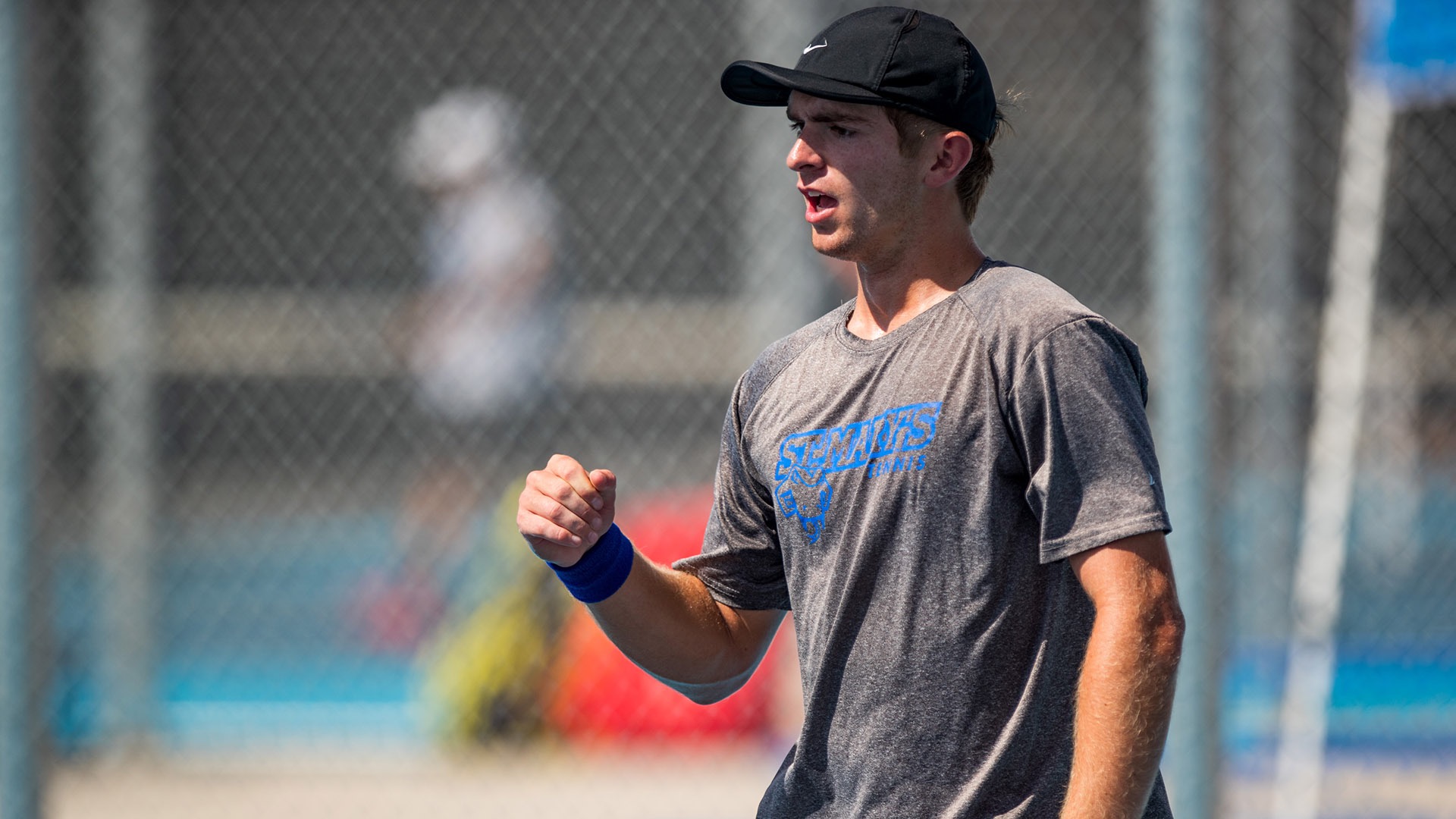 Jake Faryniarz - Men's Tennis - St. Mary's University Athletics