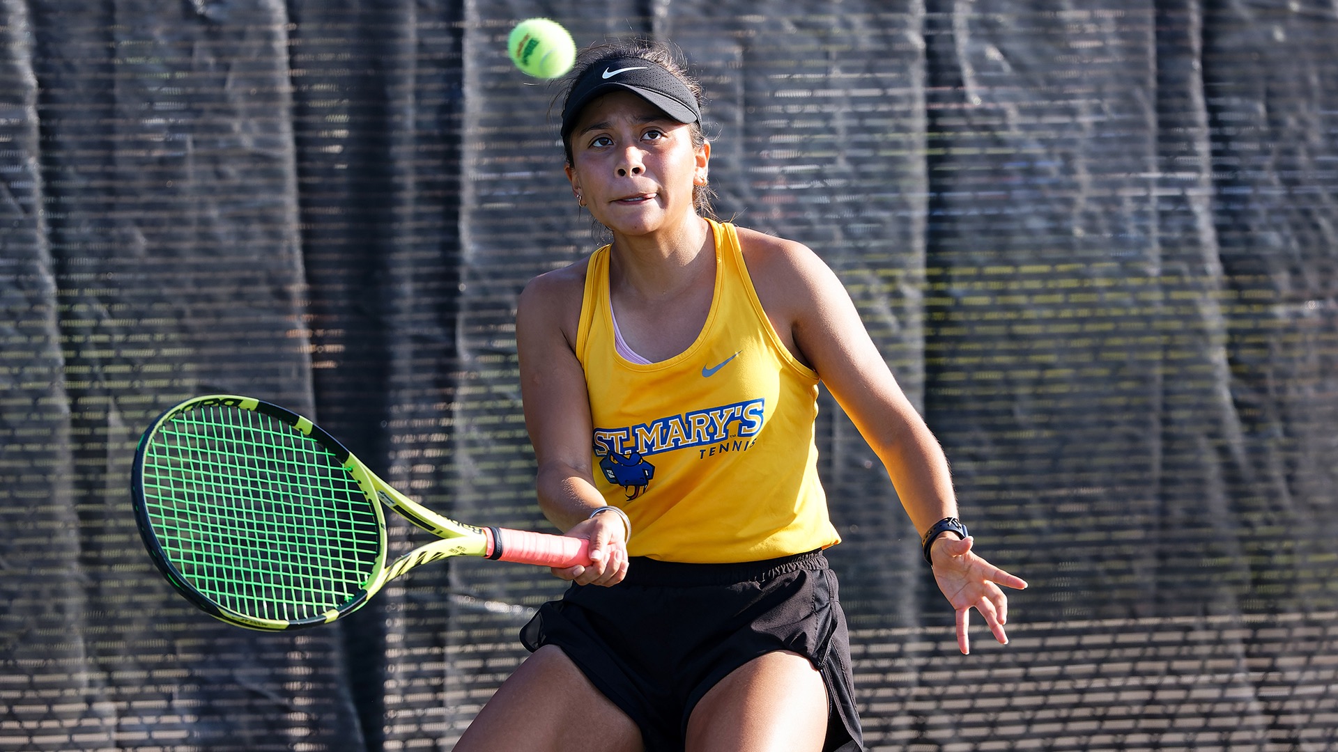 Angela Vargas - Women's Tennis - St. Mary's University Athletics