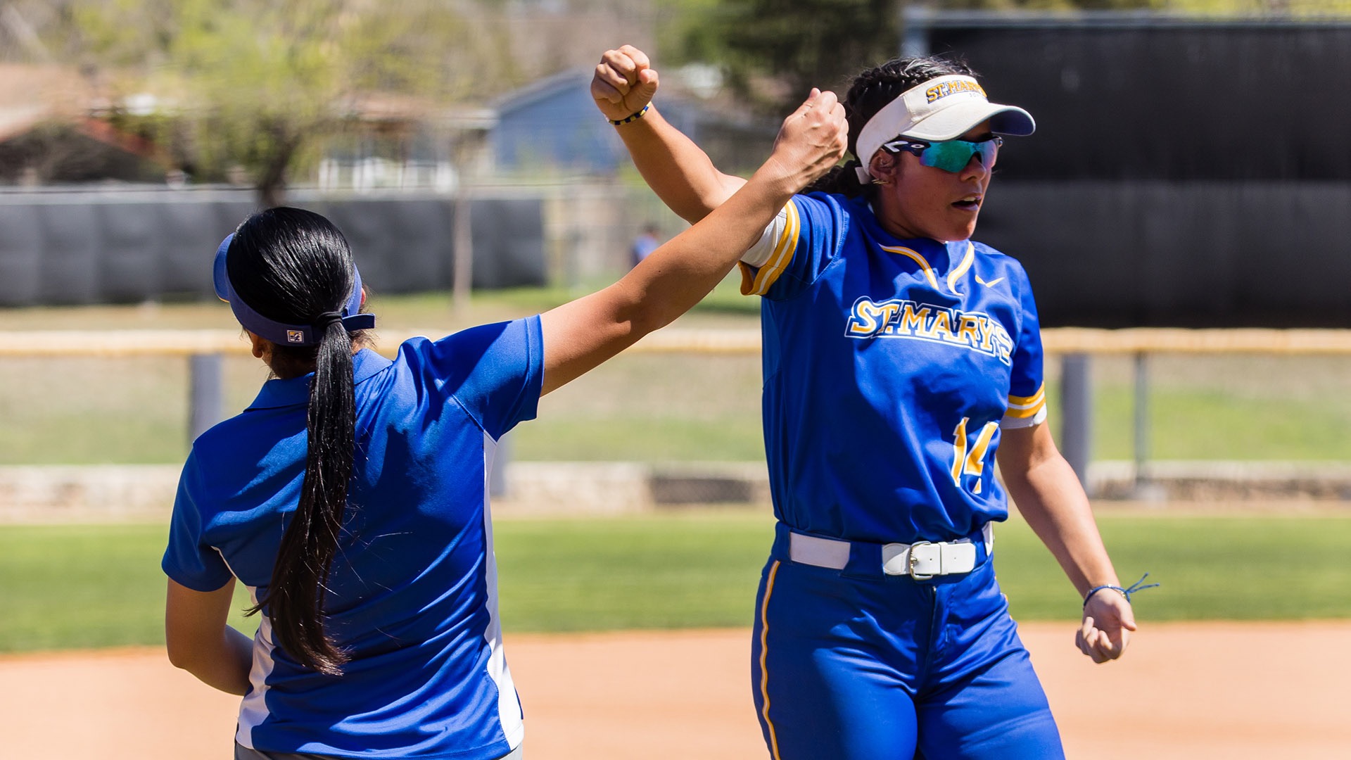 Ericka Gomez - Softball - St. Mary's University Athletics