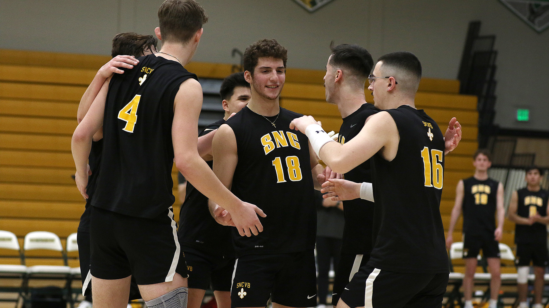 Green Knights Fall To Aurora - St. Norbert College