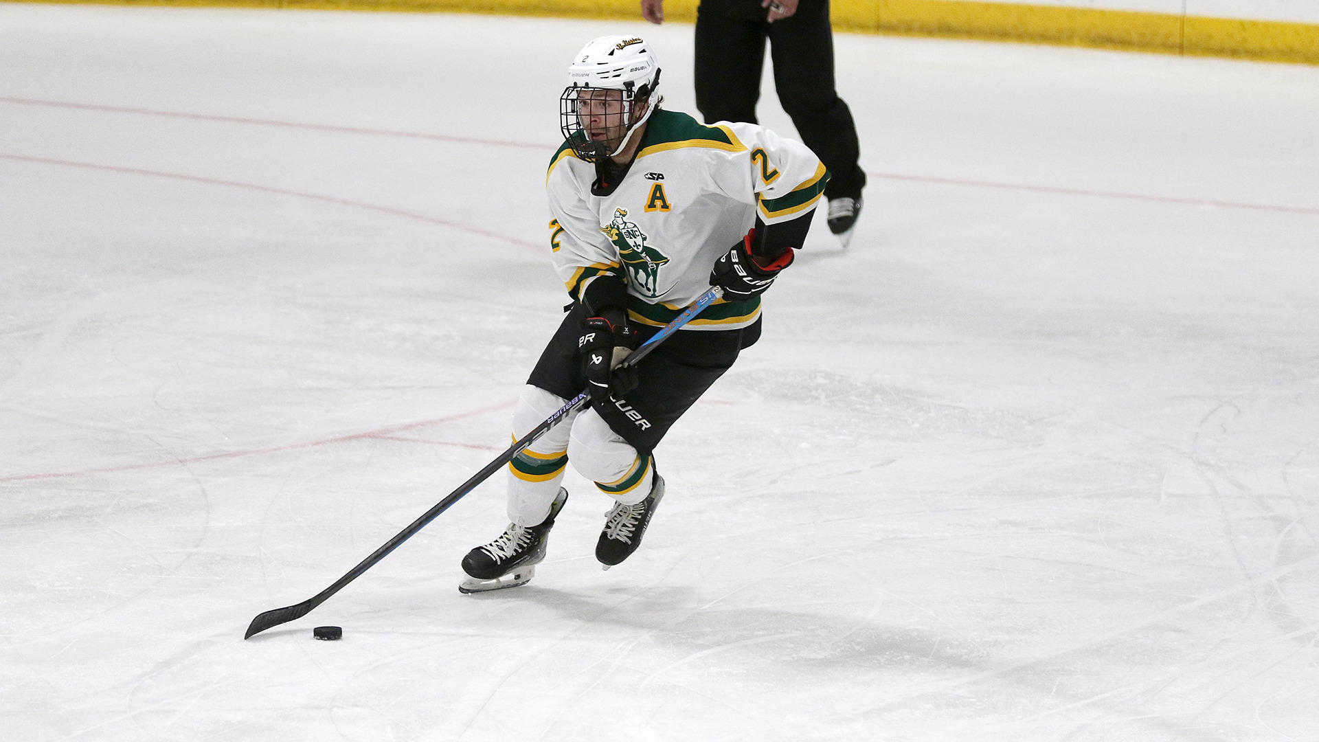 St. Norbert Holds Off Lawrence In Series Opener - St. Norbert College