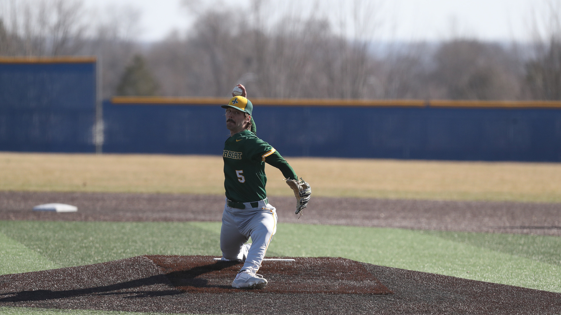 Green Knights Split to Open Florida Trip - St. Norbert College