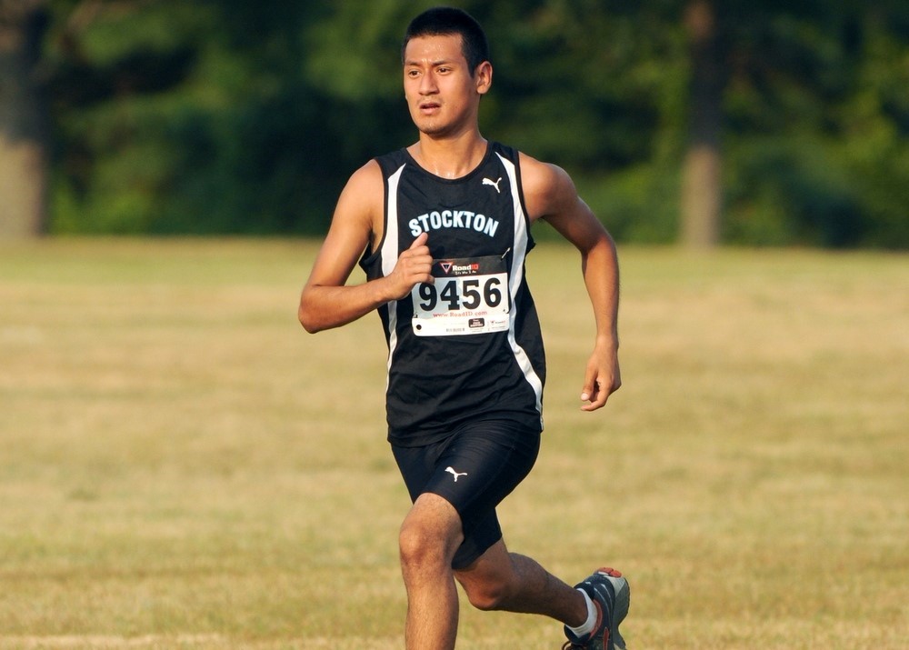 Dagoberto Arias - Men's Cross Country - Stockton University Athletics