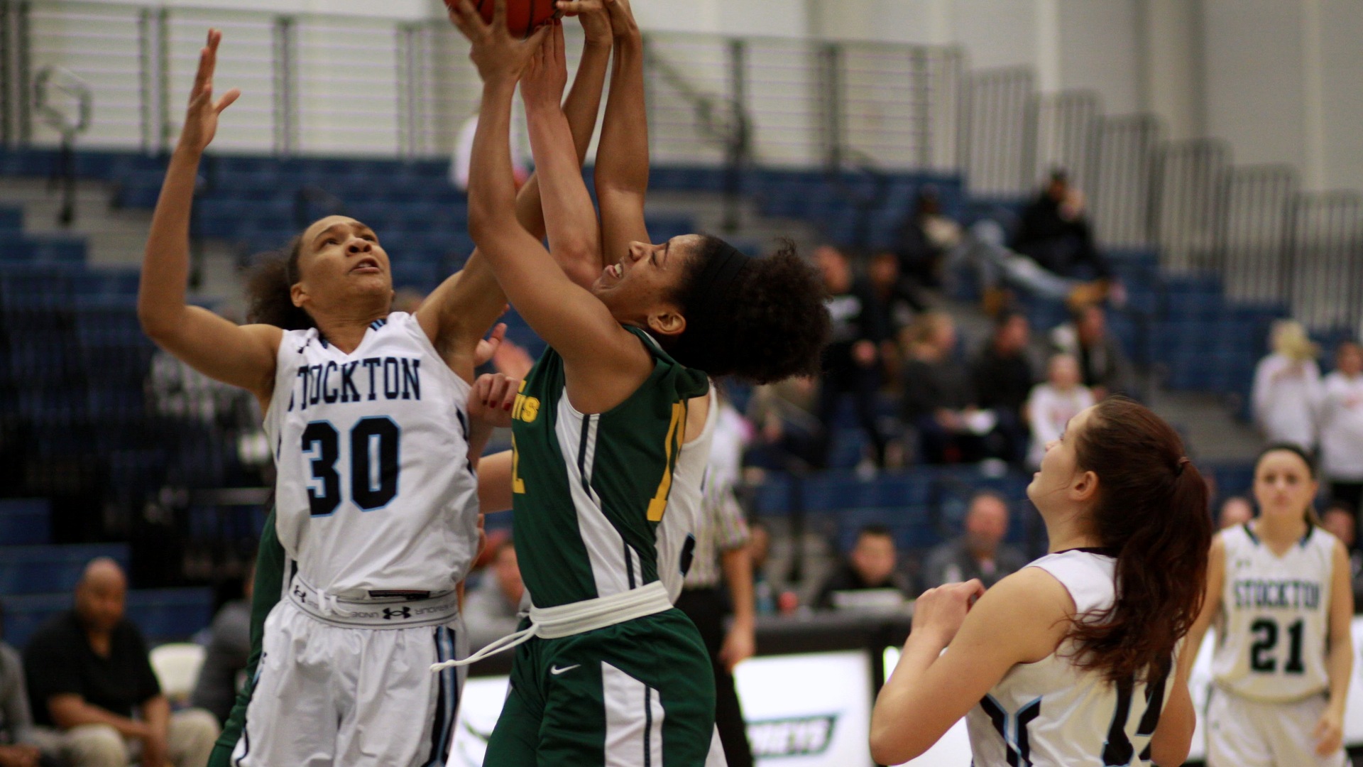 Alexus McKeithan - Women's Basketball - Stockton University Athletics