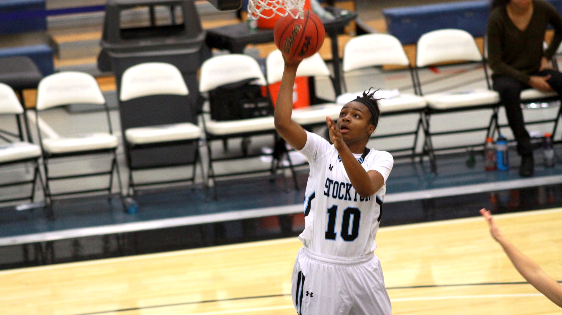 Najha Treadwell - Women's Basketball - Stockton University Athletics