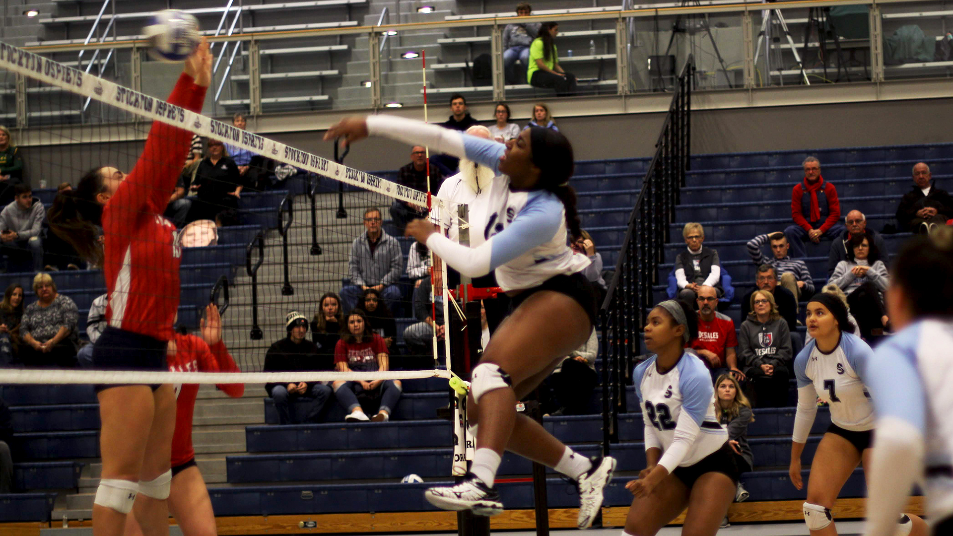 Ionyonia Alves - Volleyball - Stockton University Athletics