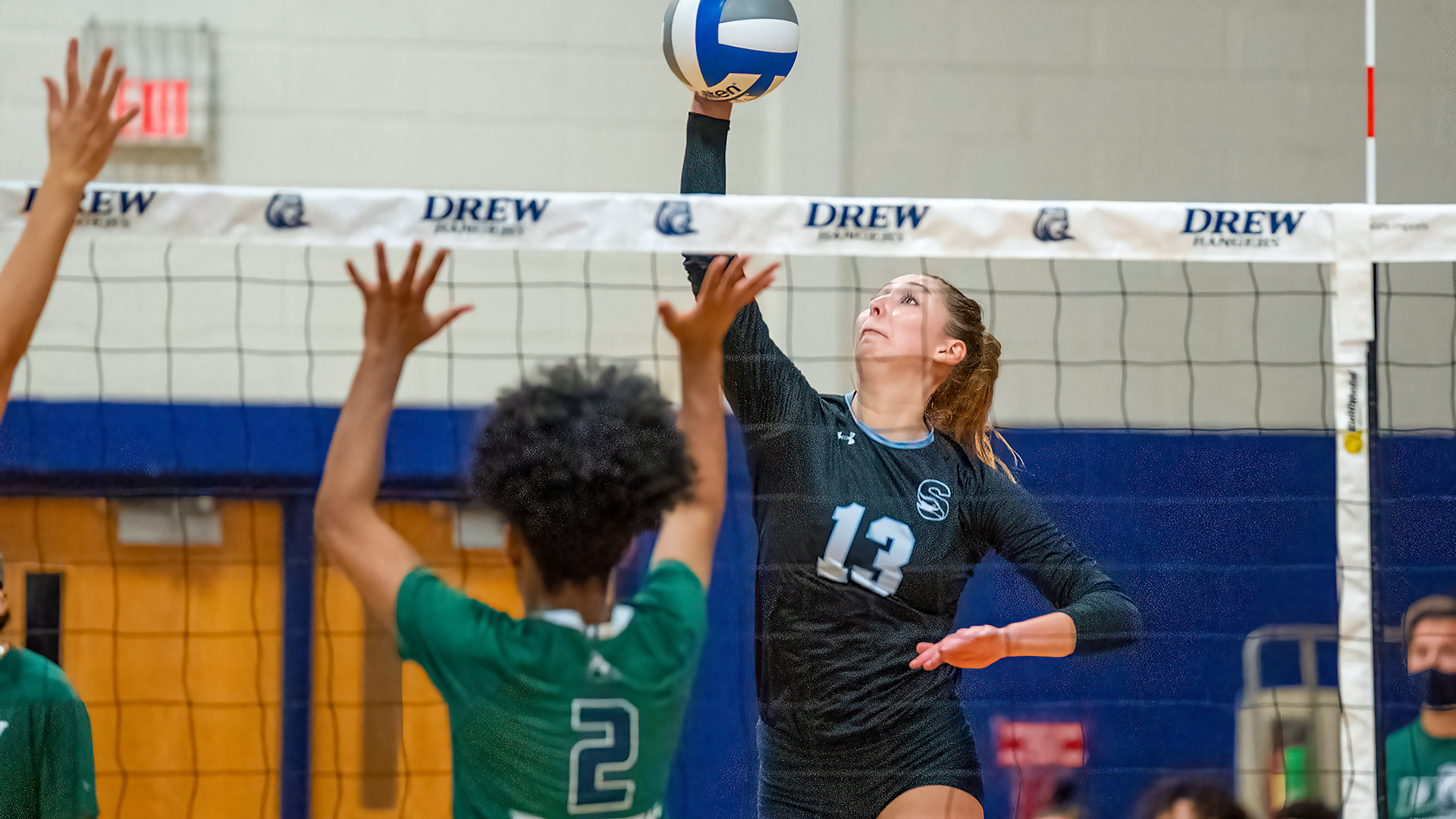 Charlotte Leon - Volleyball - Stockton University Athletics
