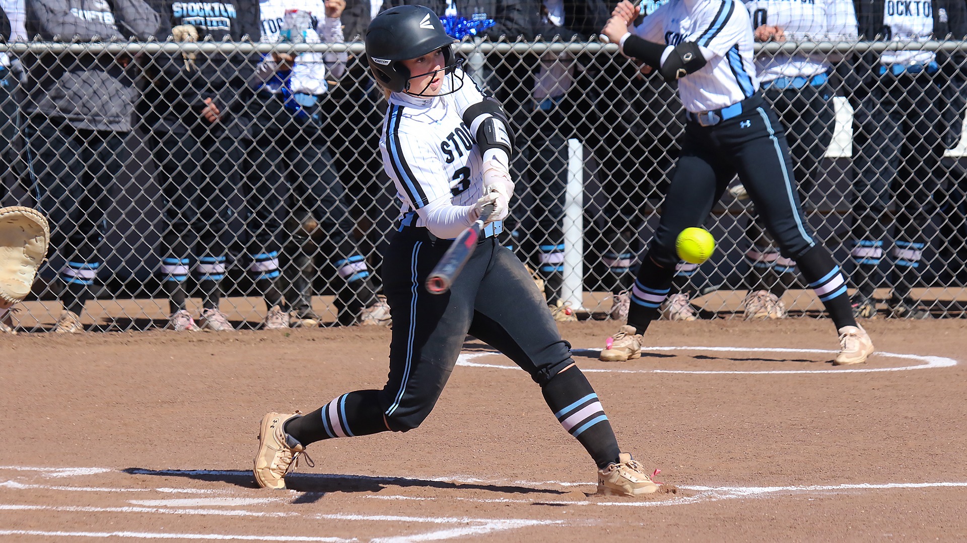 Stockton Splits with TCNJ - Stockton University Athletics