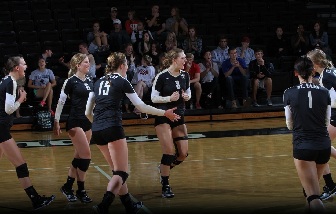 Megan Bauer - Volleyball - St. Olaf College Athletics