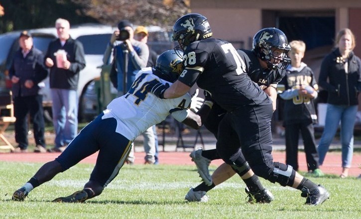Justin Schmid - Football - St. Olaf College Athletics