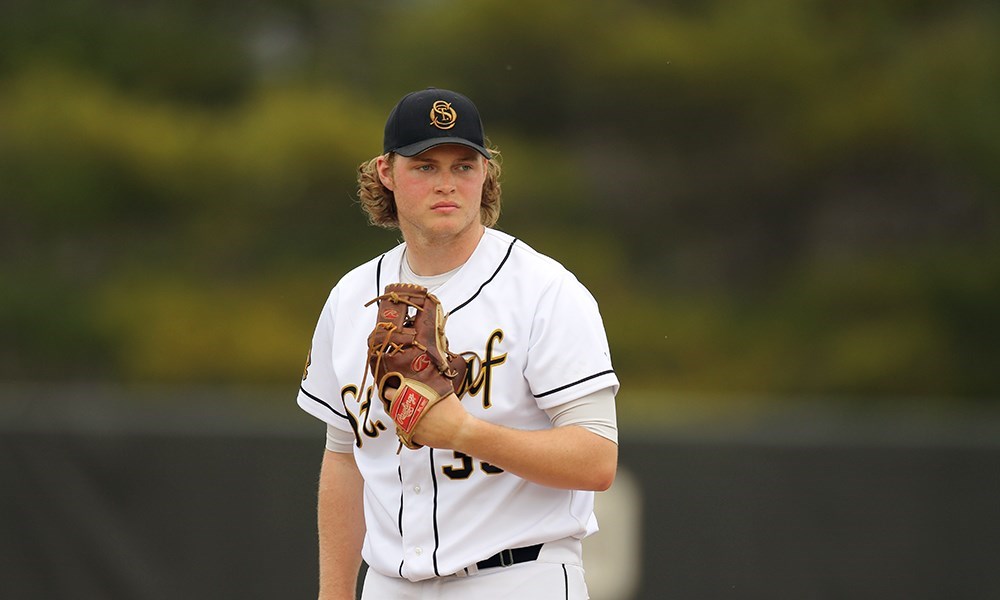 Hanson Devine - Baseball - St. Olaf College Athletics