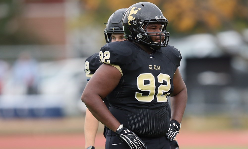 Damone Coachman - Football - St. Olaf College Athletics