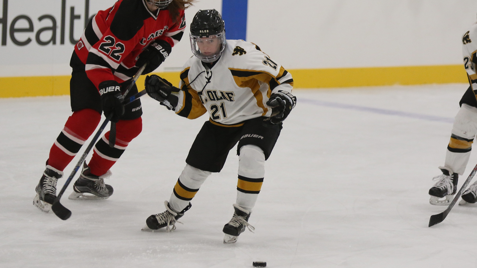 Emma Boyer - Women's Hockey - St. Olaf College Athletics