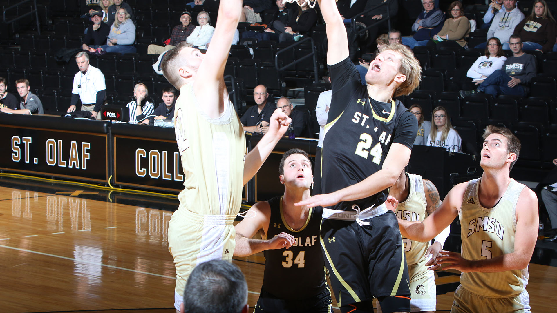 Jake Weber - Men's Basketball - St. Olaf College Athletics