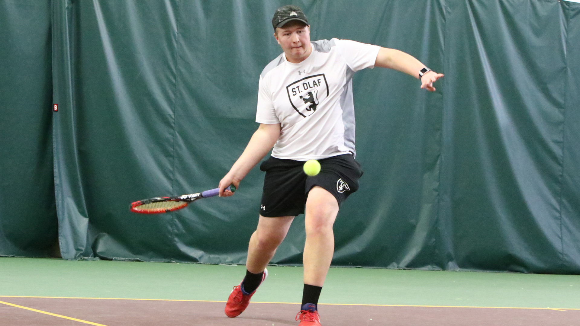 Ethan Bruha - Men's Tennis - St. Olaf College Athletics
