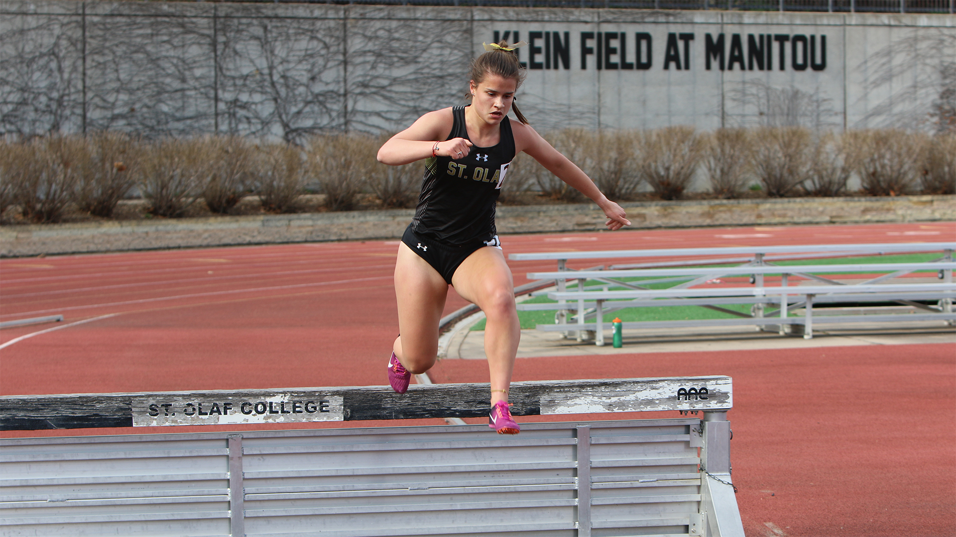 Lisa Fisher - Women's Track and Field - St. Olaf College Athletics