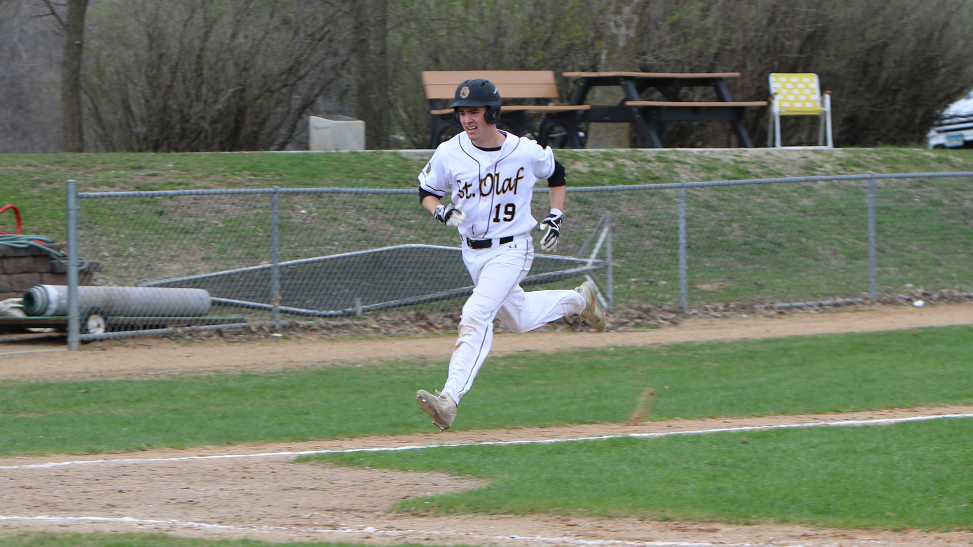 Cameron Gray - Baseball - St. Olaf College Athletics
