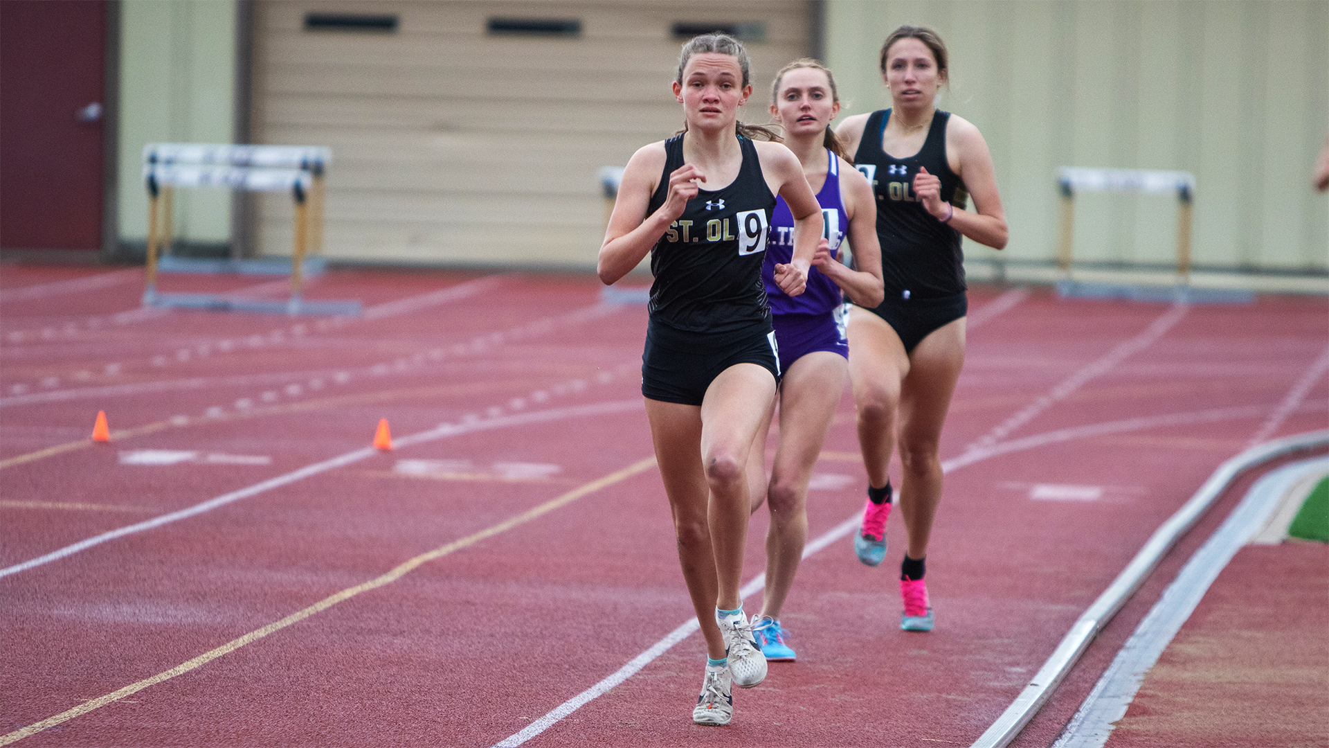 Ellen Mickelson - Women's Track and Field - St. Olaf College Athletics