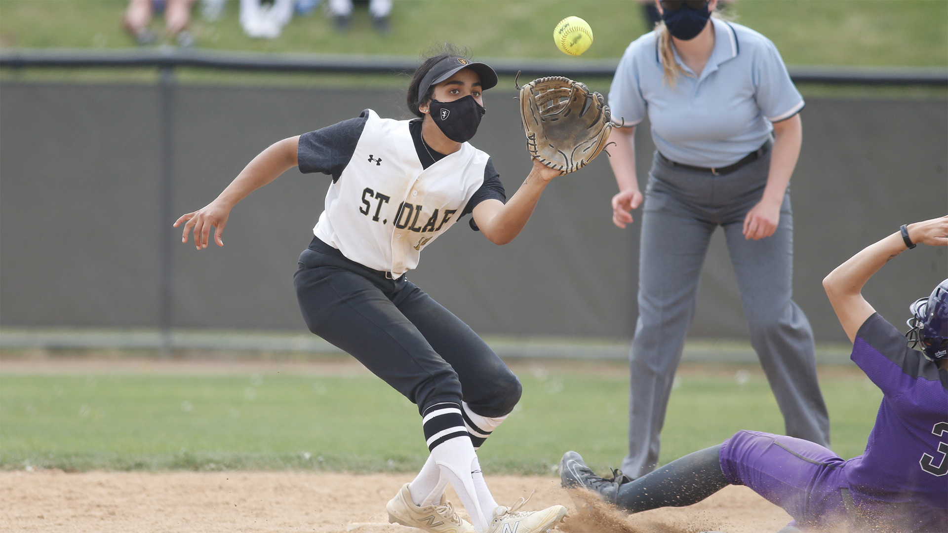 Maya Patty - Softball - St. Olaf College Athletics