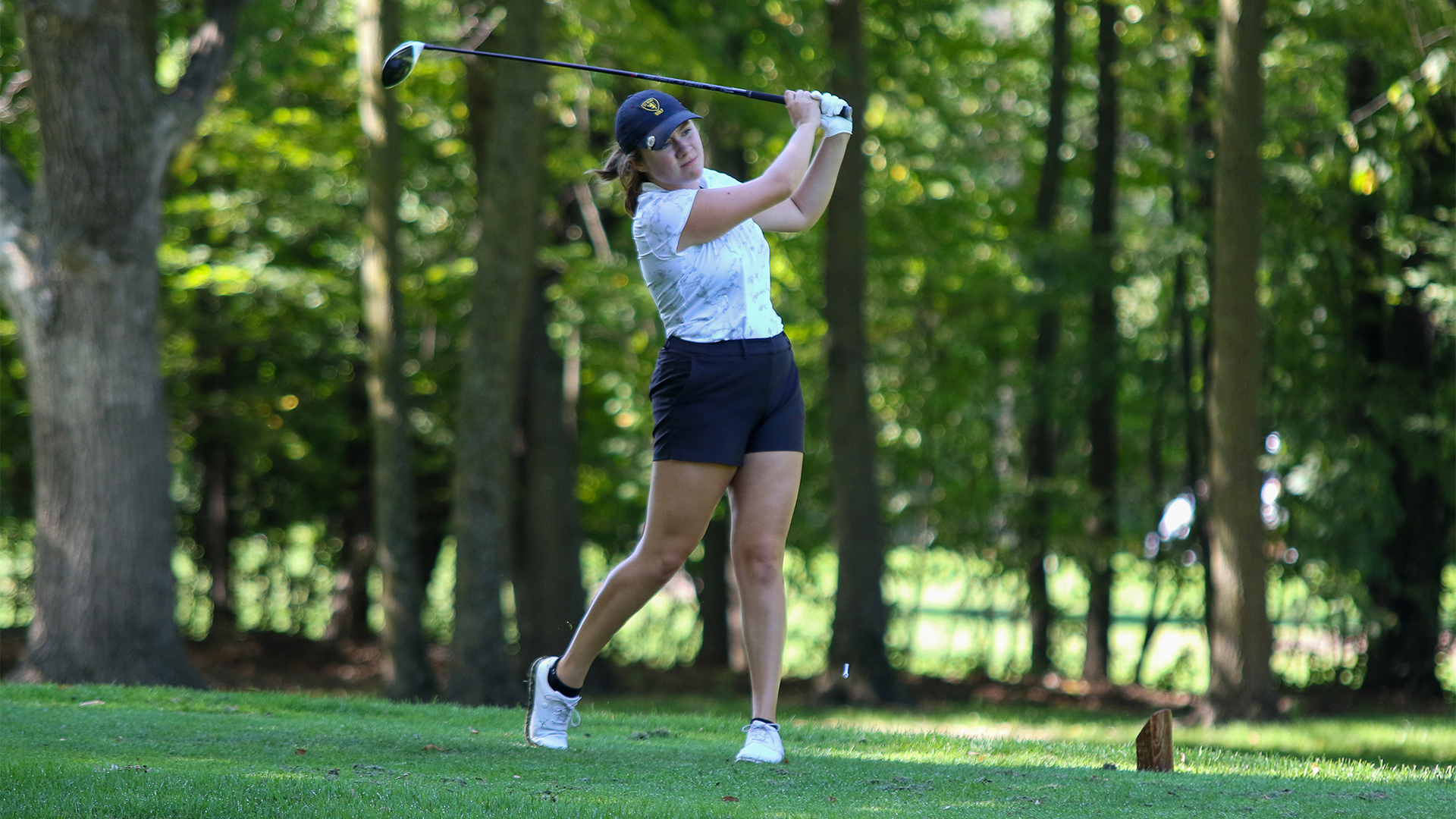 Sydney Monge - Women's Golf - St. Olaf College Athletics