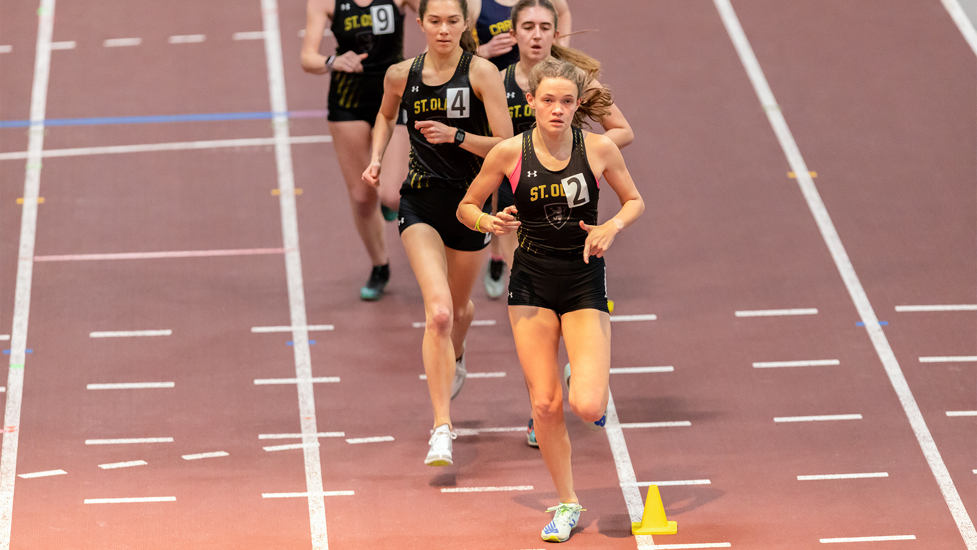 Ellen Mickelson - Women's Track and Field - St. Olaf College Athletics