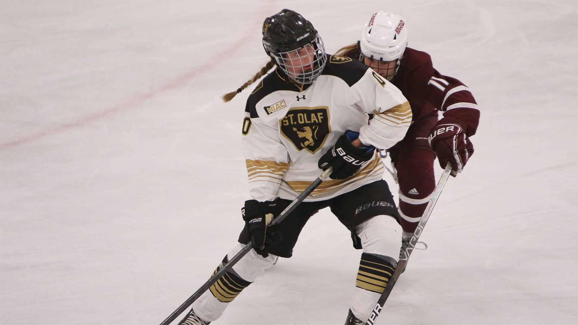 Lexie Ligday - Women's Hockey - St. Olaf College Athletics