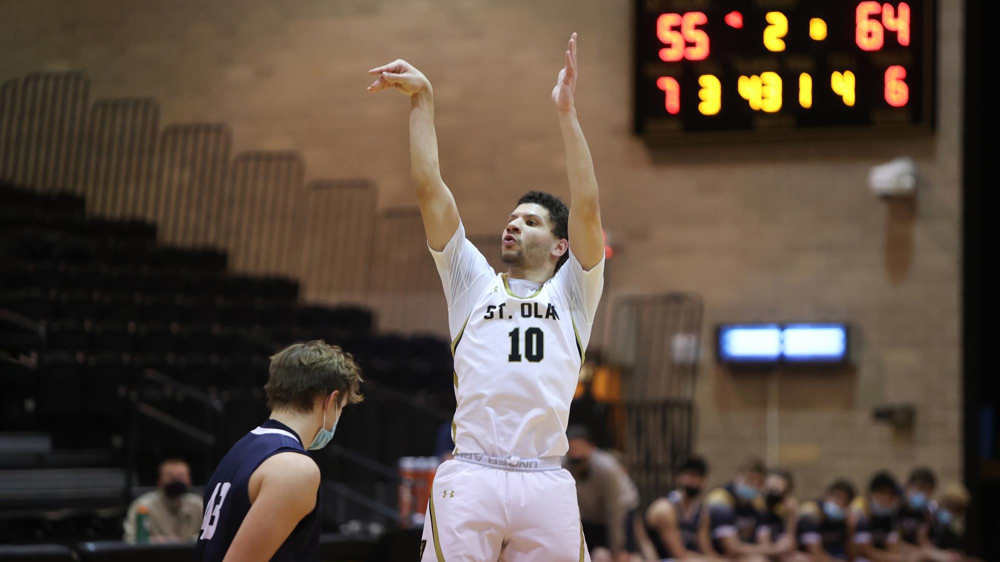 Dominic Bledsoe - Men's Basketball - St. Olaf College Athletics