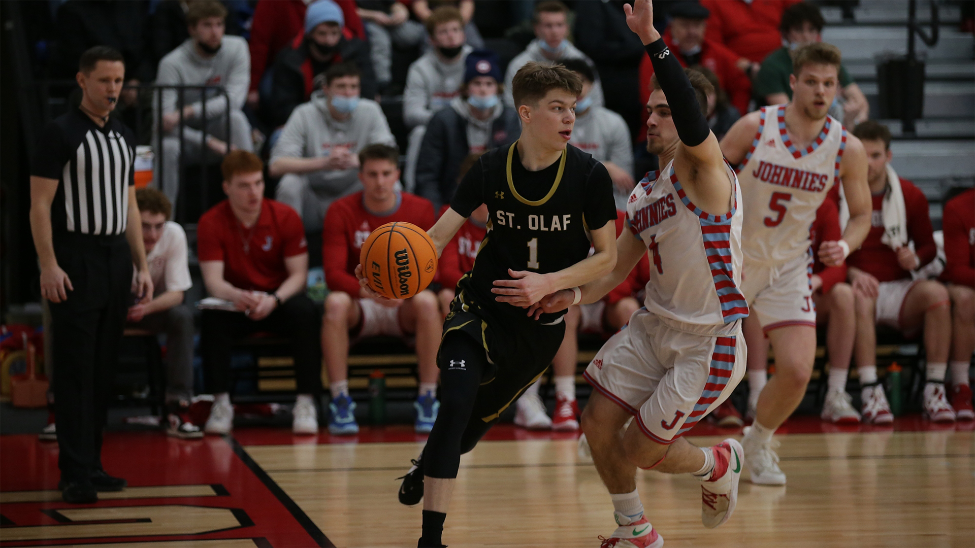 Connor Martin - Men's Basketball - St. Olaf College Athletics
