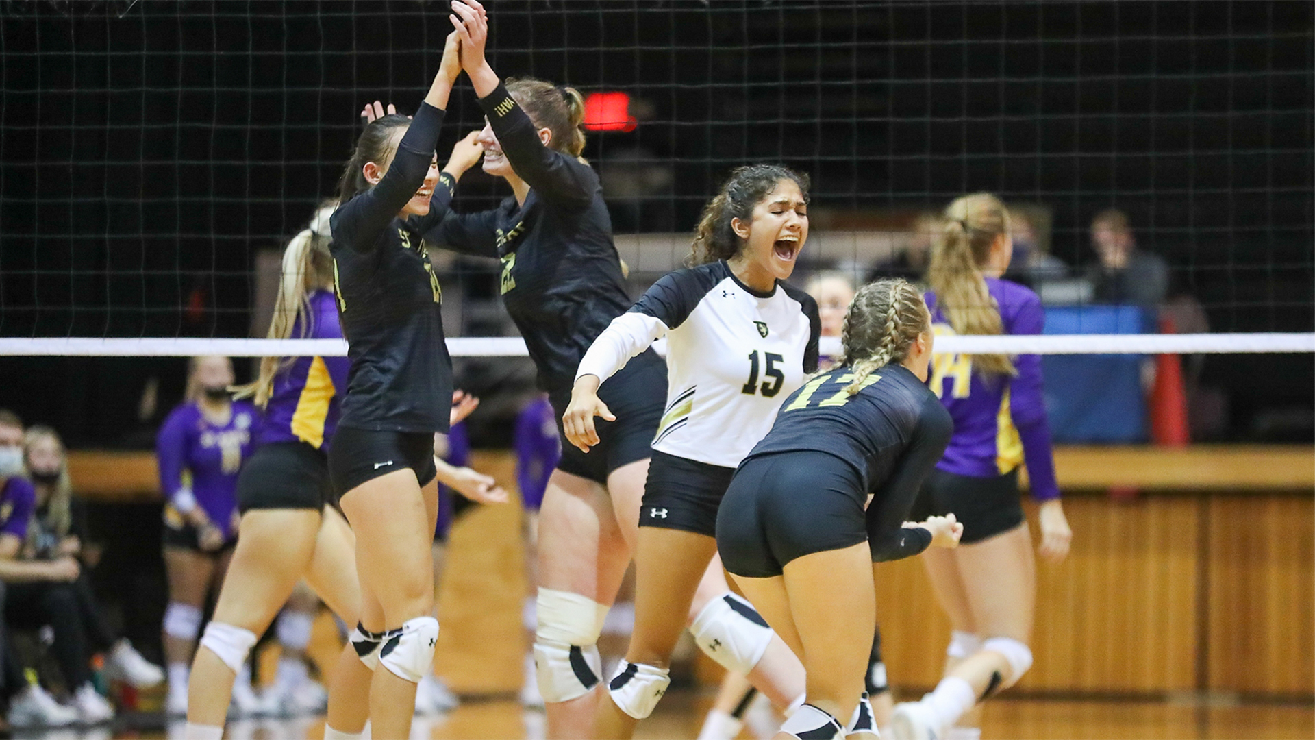Selena Rodriguez - Volleyball - St. Olaf College Athletics