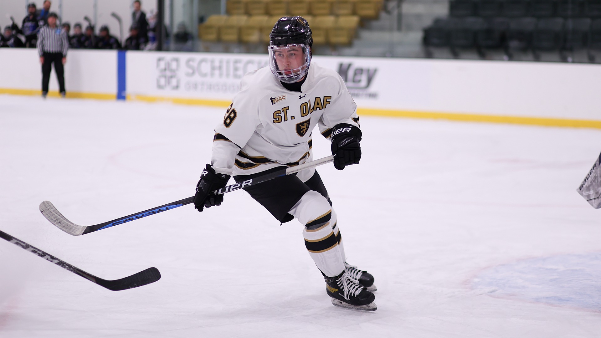 Cooper adds to team-leading tally, Oles fall on road to Blugolds - St ...