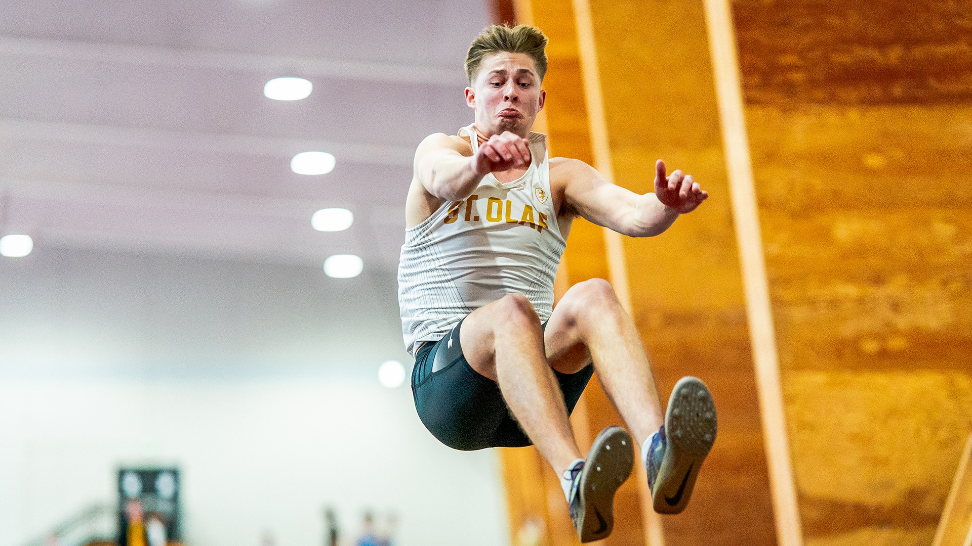 Men's track and field has 18 recognized in MIAC Indoor Track & Field ...