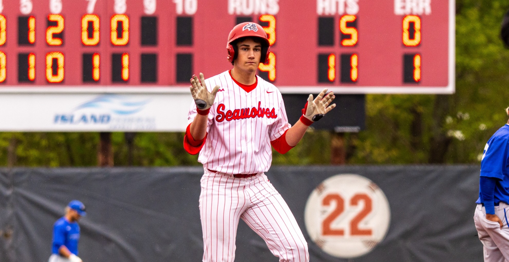 Travis Jankowski Shines in World Series Debut - Stony Brook University ...