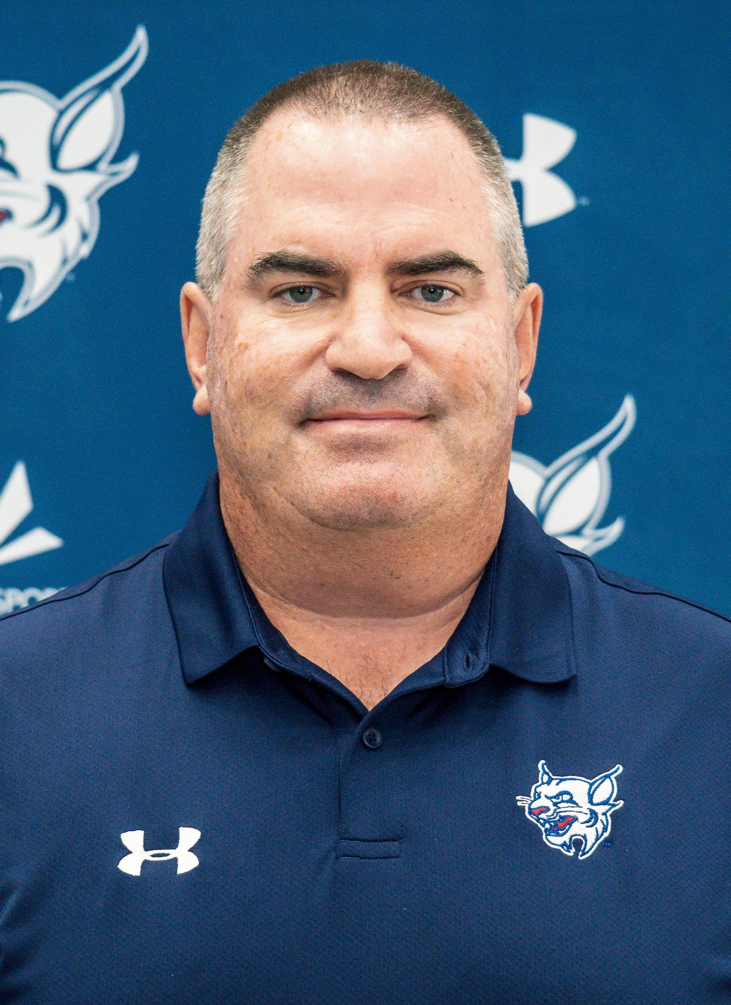 Steve Evans - Head Golf Coach - Women's Golf Coaches - St. Thomas ...