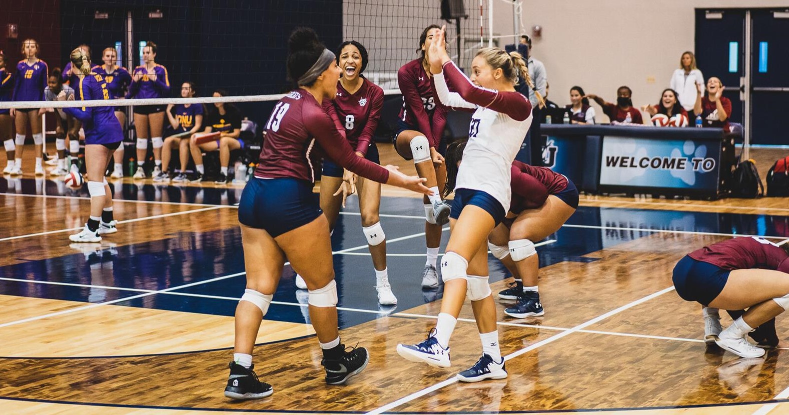 Mya Thomas - 2022 - #22 Women's Volleyball - St. Thomas University ...