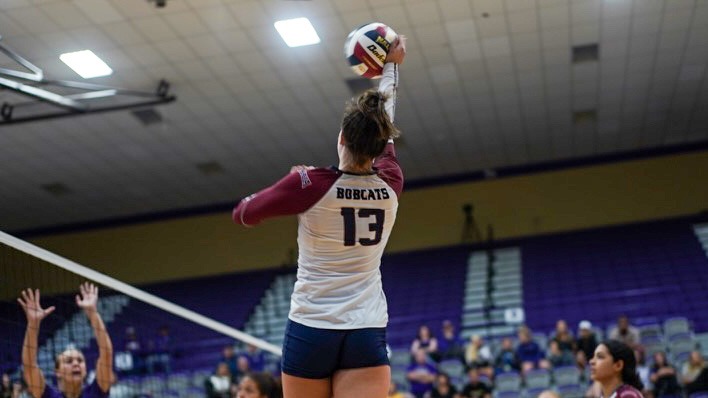 Alexandra MacAskill - 2023 - #22 Women's Volleyball - St. Thomas ...