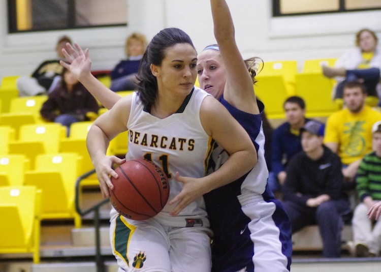 Ally Schmidt - Women's Basketball - Saint Vincent College