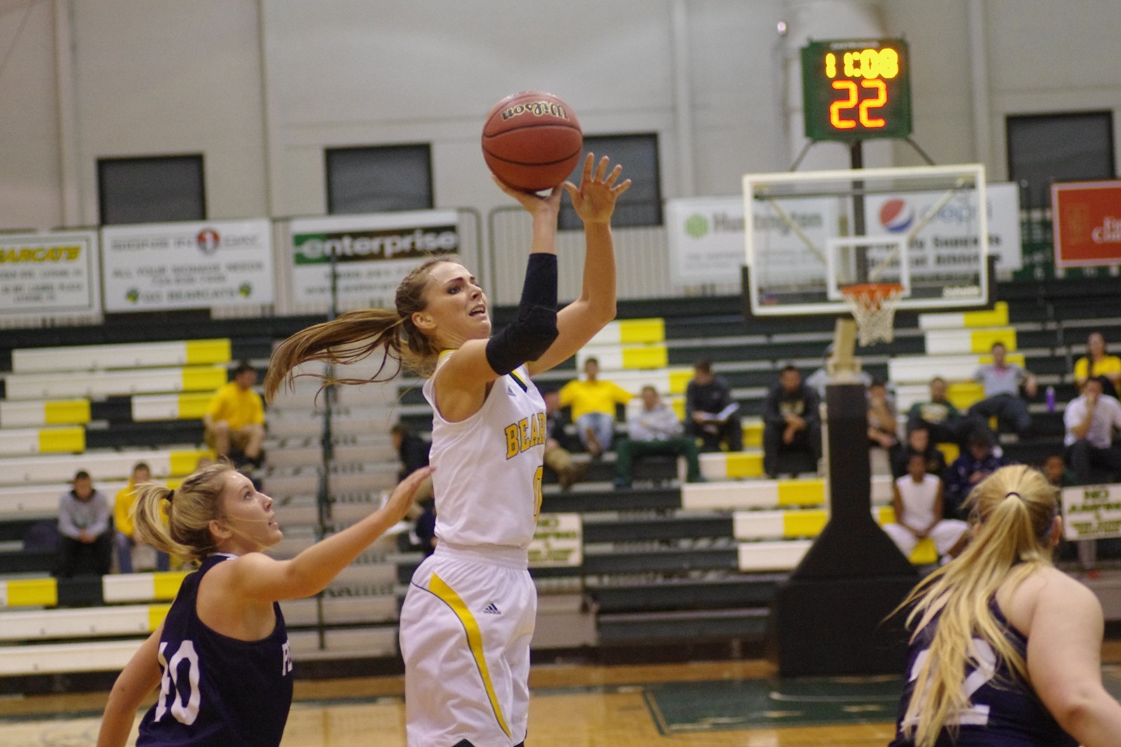 Taylor Mathers - Women's Basketball - Saint Vincent College