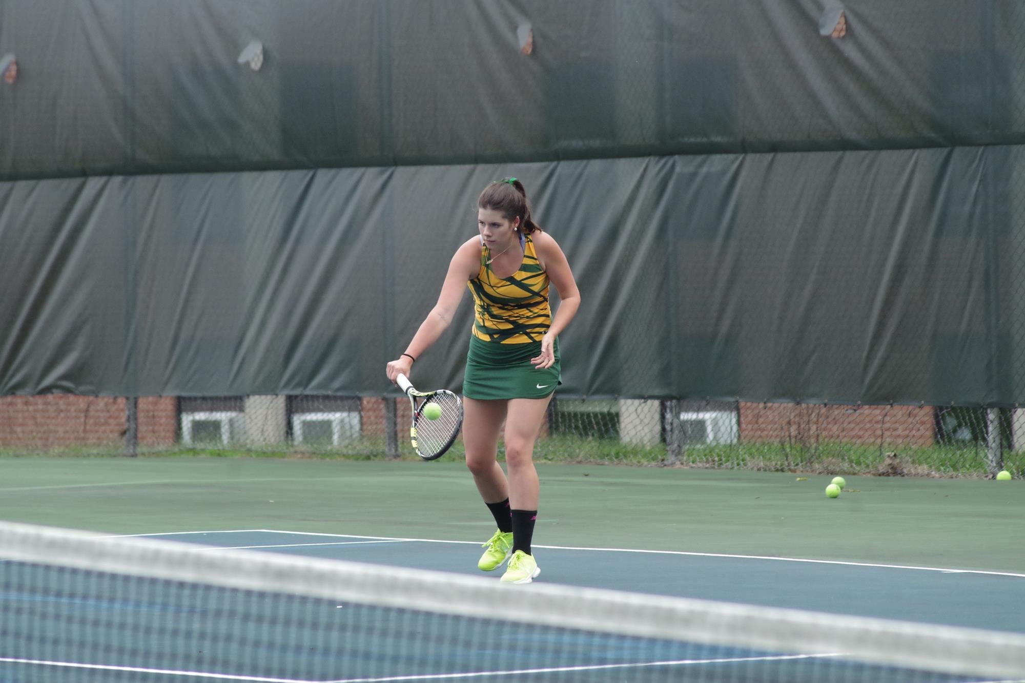 Sarah Selip - Women's Tennis - Saint Vincent College