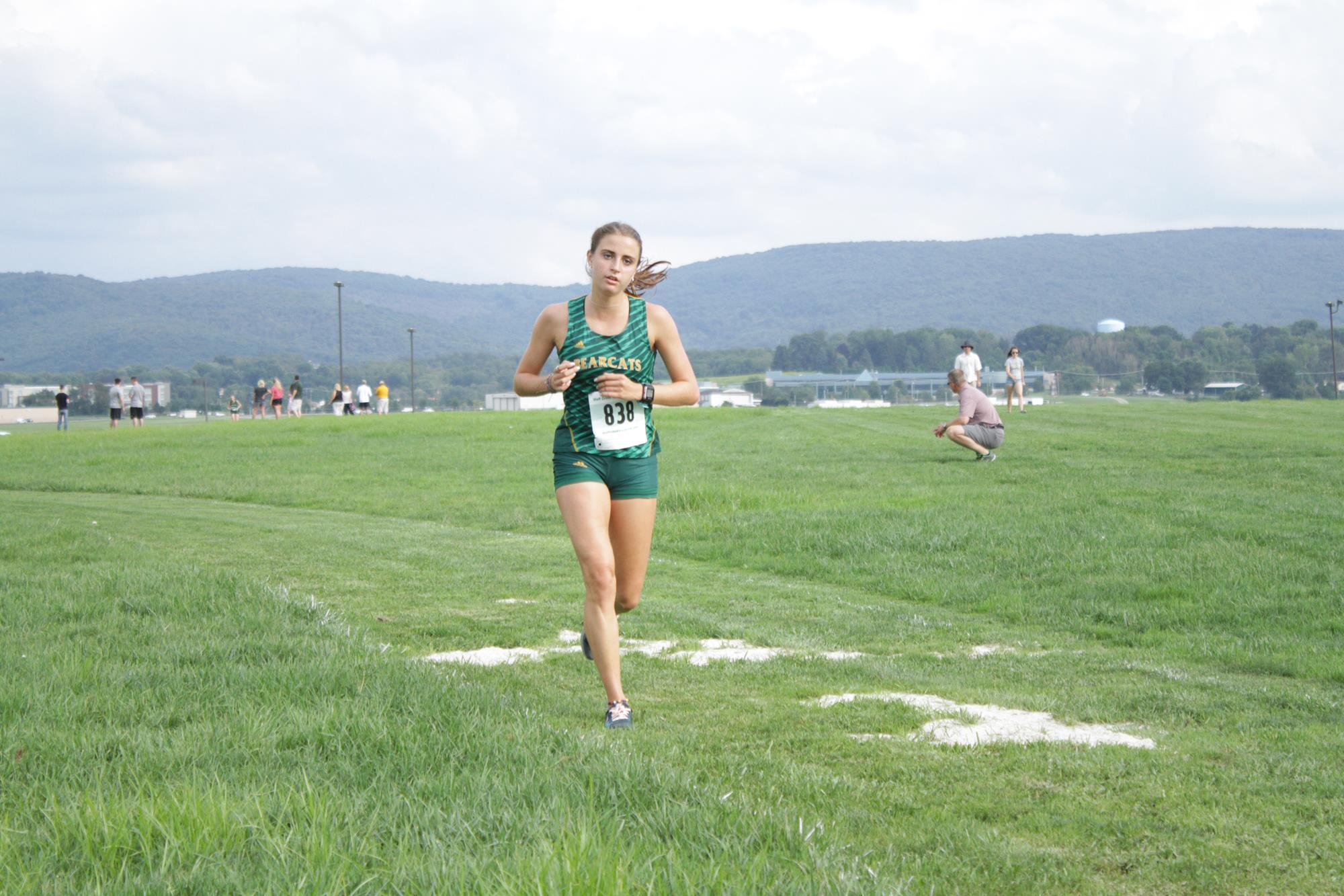 Laura Aston - Women's Cross Country - Saint Vincent College