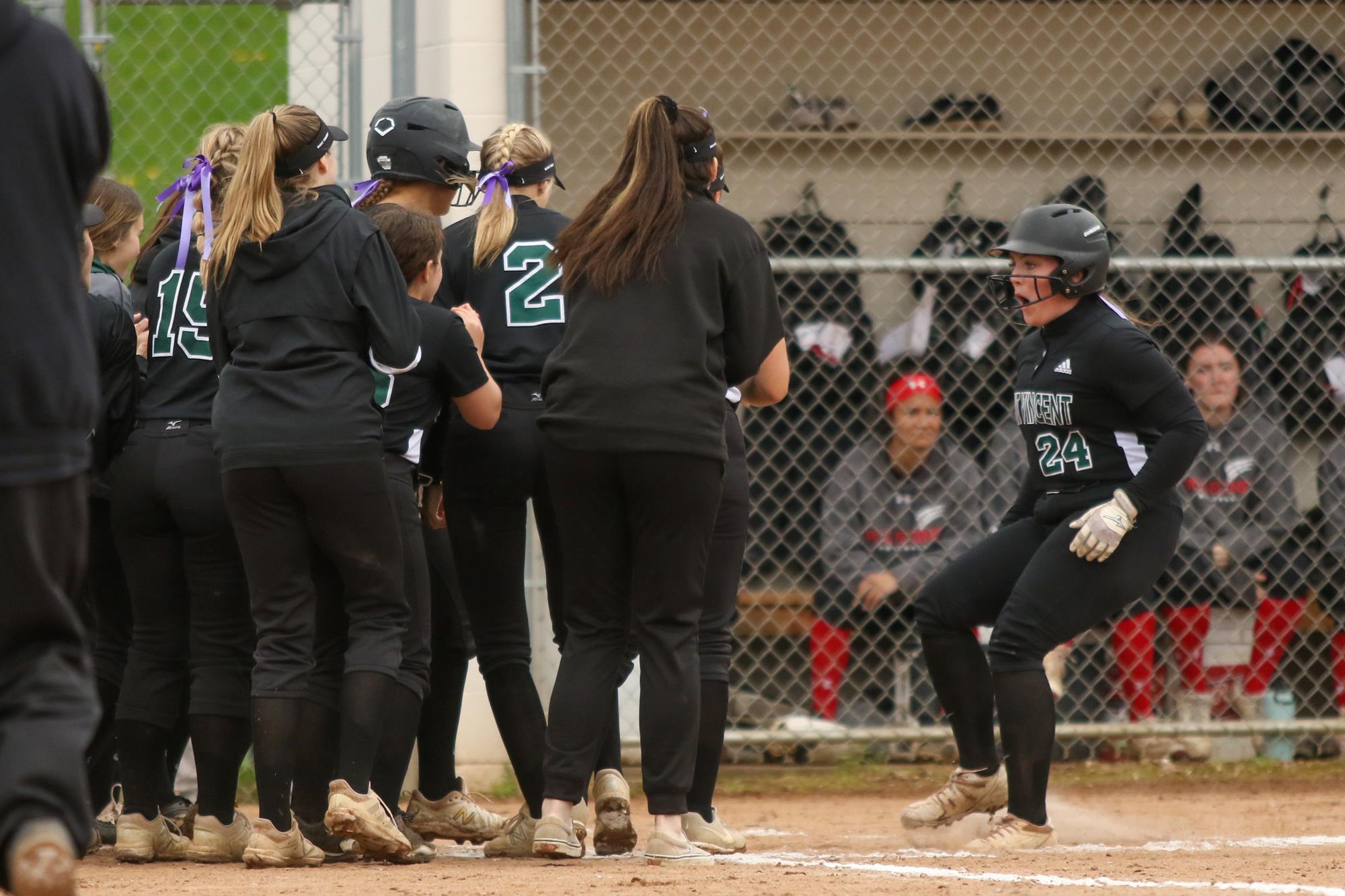 Ginter blasts Bearcats into PAC semifinals - Saint Vincent College