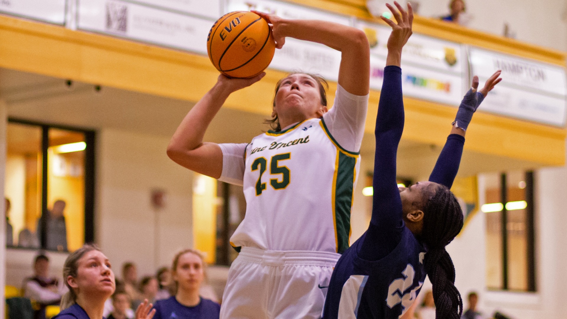 Ella Marconi - Women's Basketball - Saint Vincent College