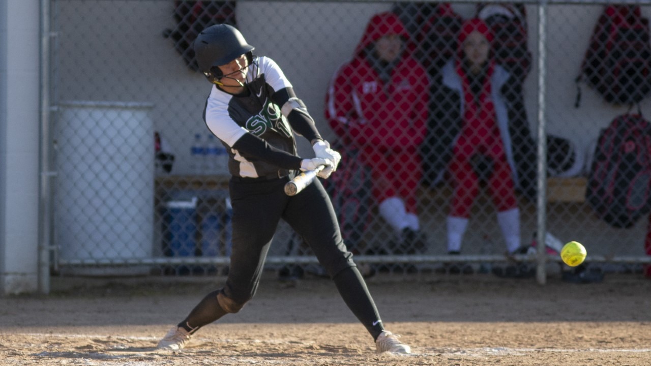 Bearcats pick up home sweep of La Roche - Saint Vincent College