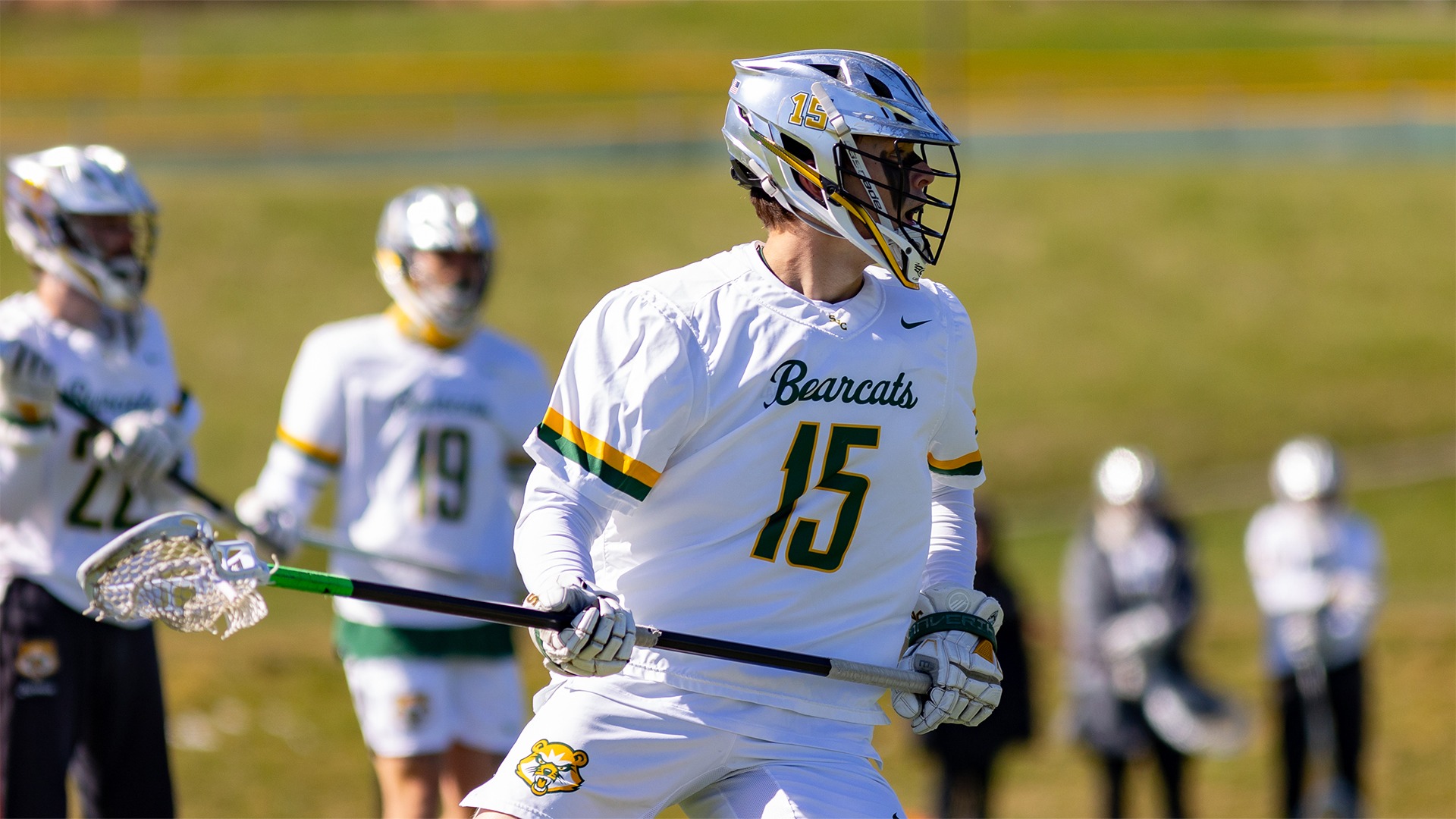 Bearcats drop back-and-forth battle to Gators - Saint Vincent College