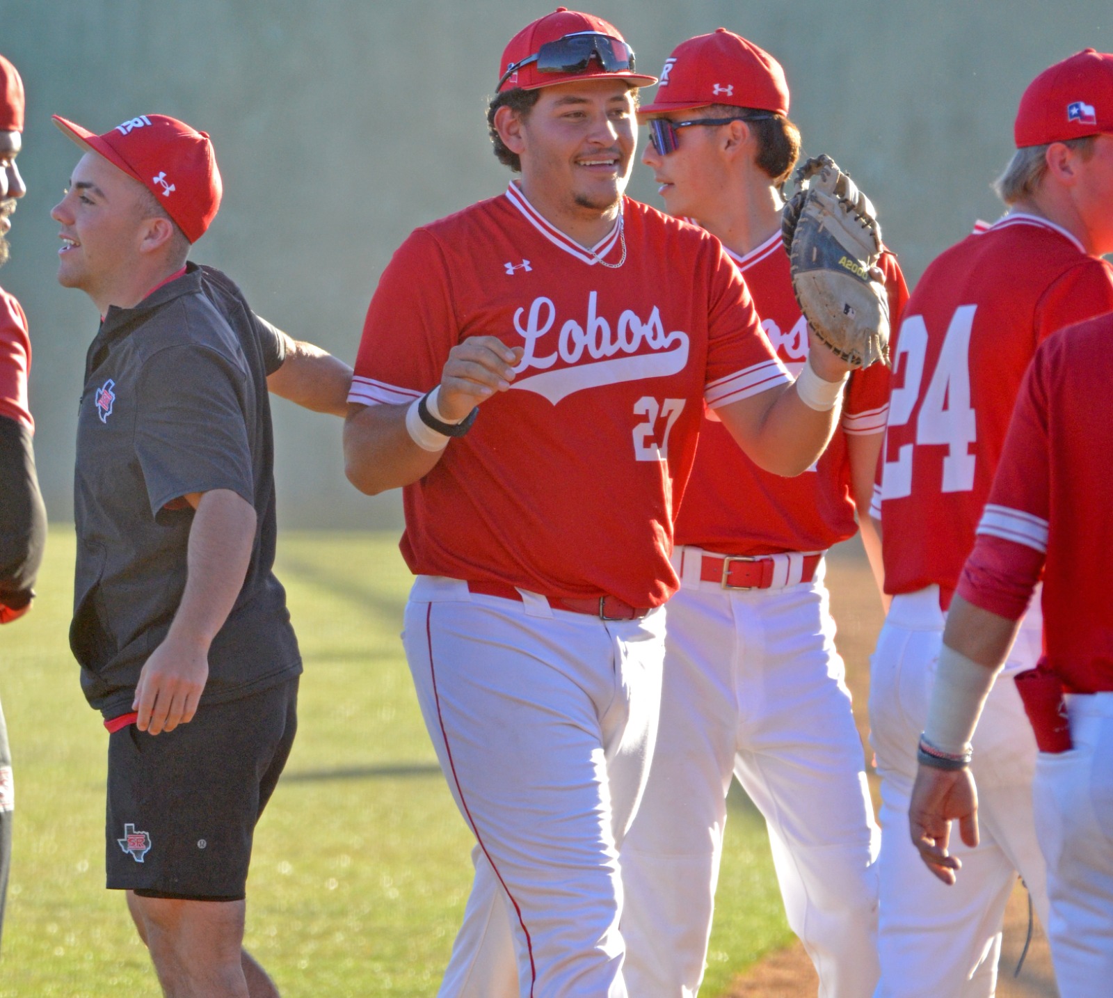 BASEBALL: Falcons soar past Lobos - Sul Ross State University Athletics