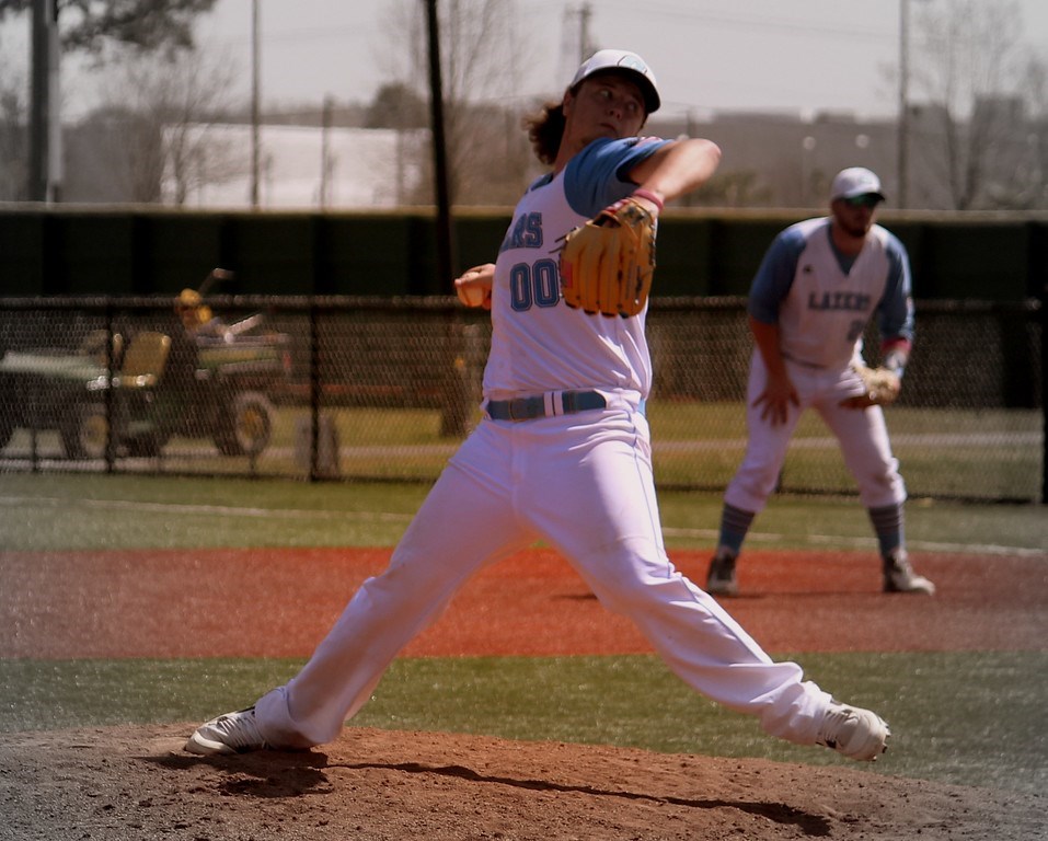 Baseball Sweeps Genesee Community College, 3-2, 7-4, Wins Seventh ...